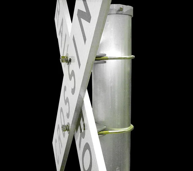 X-BUCK & HARDWARE FOR 5" MAST - WITH YELLOW ZINC MOUNTING HARDWARE – L ...